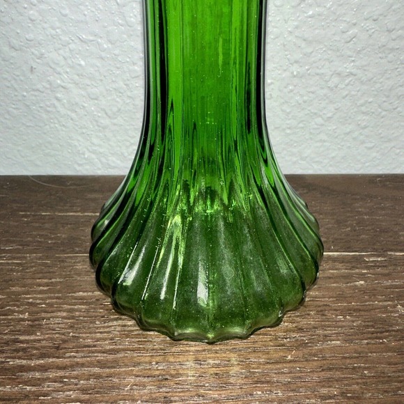 Hoosier | Accents | Vintage Hoosier Glass 496 9 Emerald Green Bud Vase ...